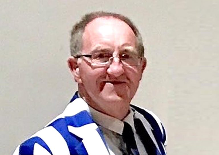 Popular NOA PE teacher retires with tribute from rugby legend - Banbury FM