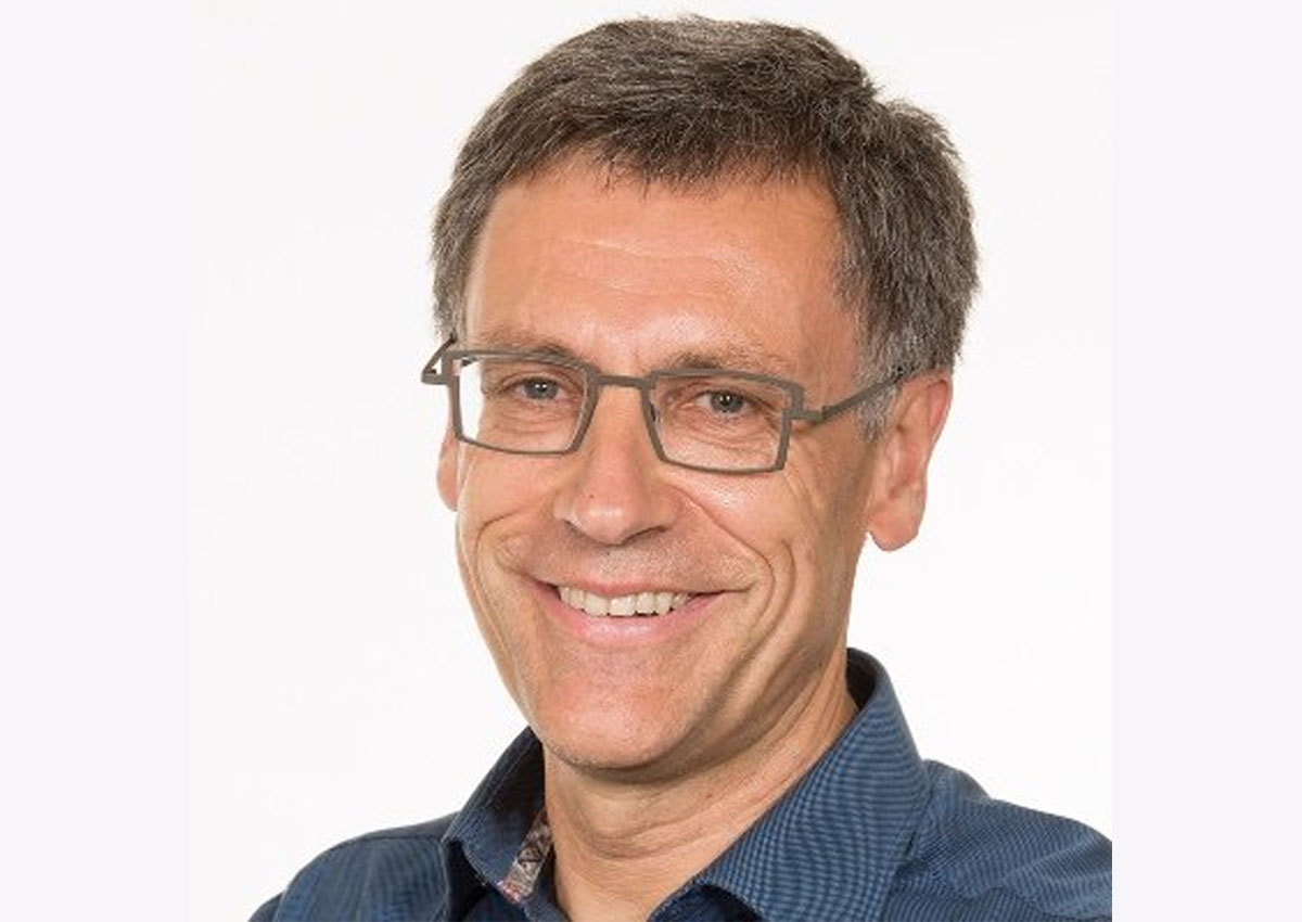 Bruno Holthof standing down as CEO at hospitals’ trust - Banbury FM