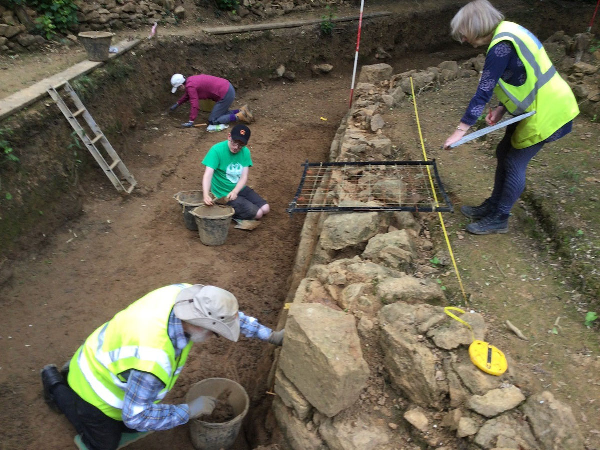 The secrets of Hanwell Castle gardens revealed this weekend - Banbury FM
