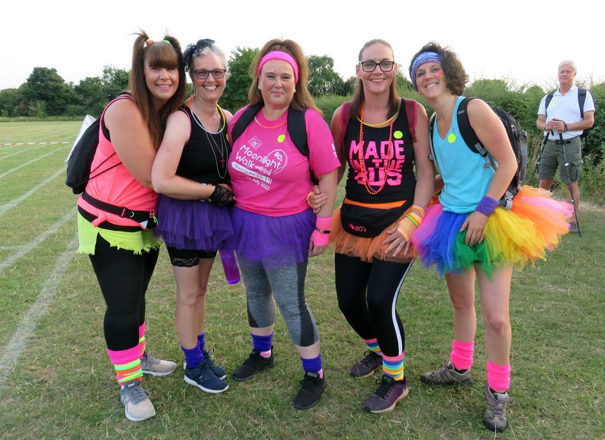 350 walkers embrace the 1980s during Hospice’s Moonlight Walk - Banbury FM
