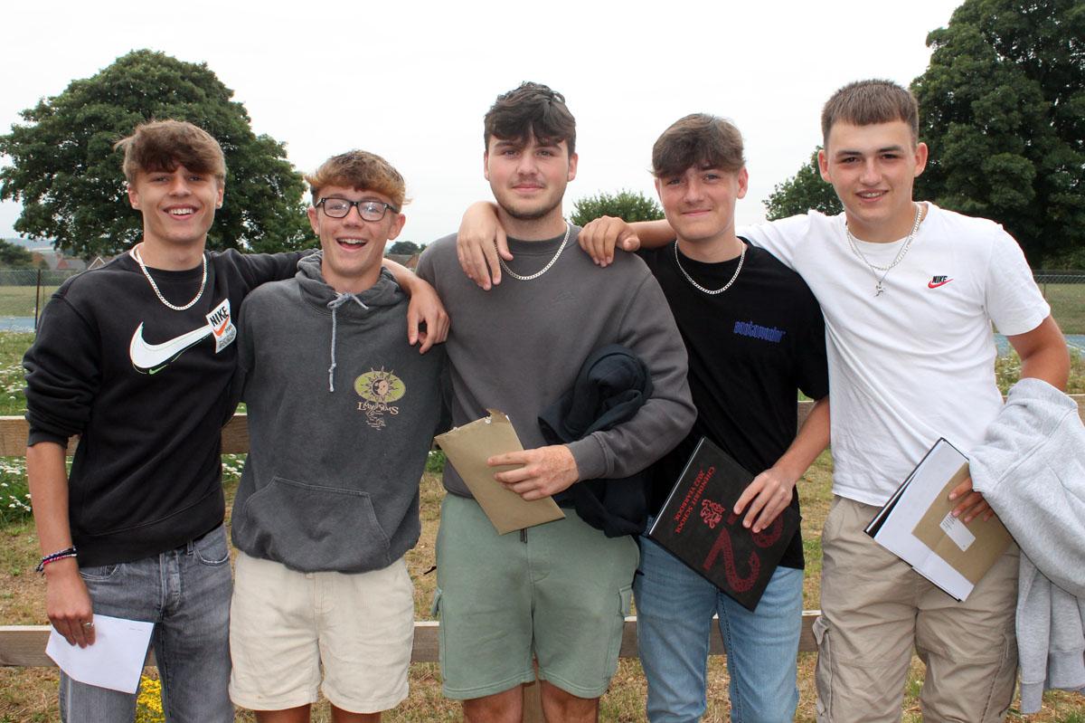 Hard work and commitment pays off at Chenderit - Banbury FM