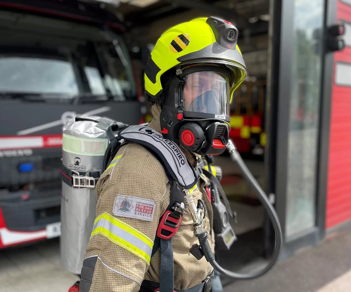 Latest life-preserving breathing apparatus for fire crews - Banbury FM